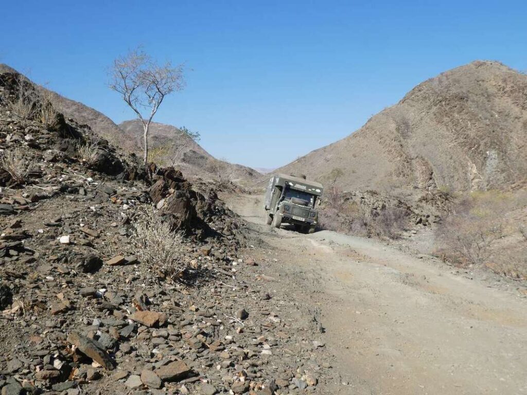 Countdown - Overlandbirds - Overlanding in a Land Rover Defender