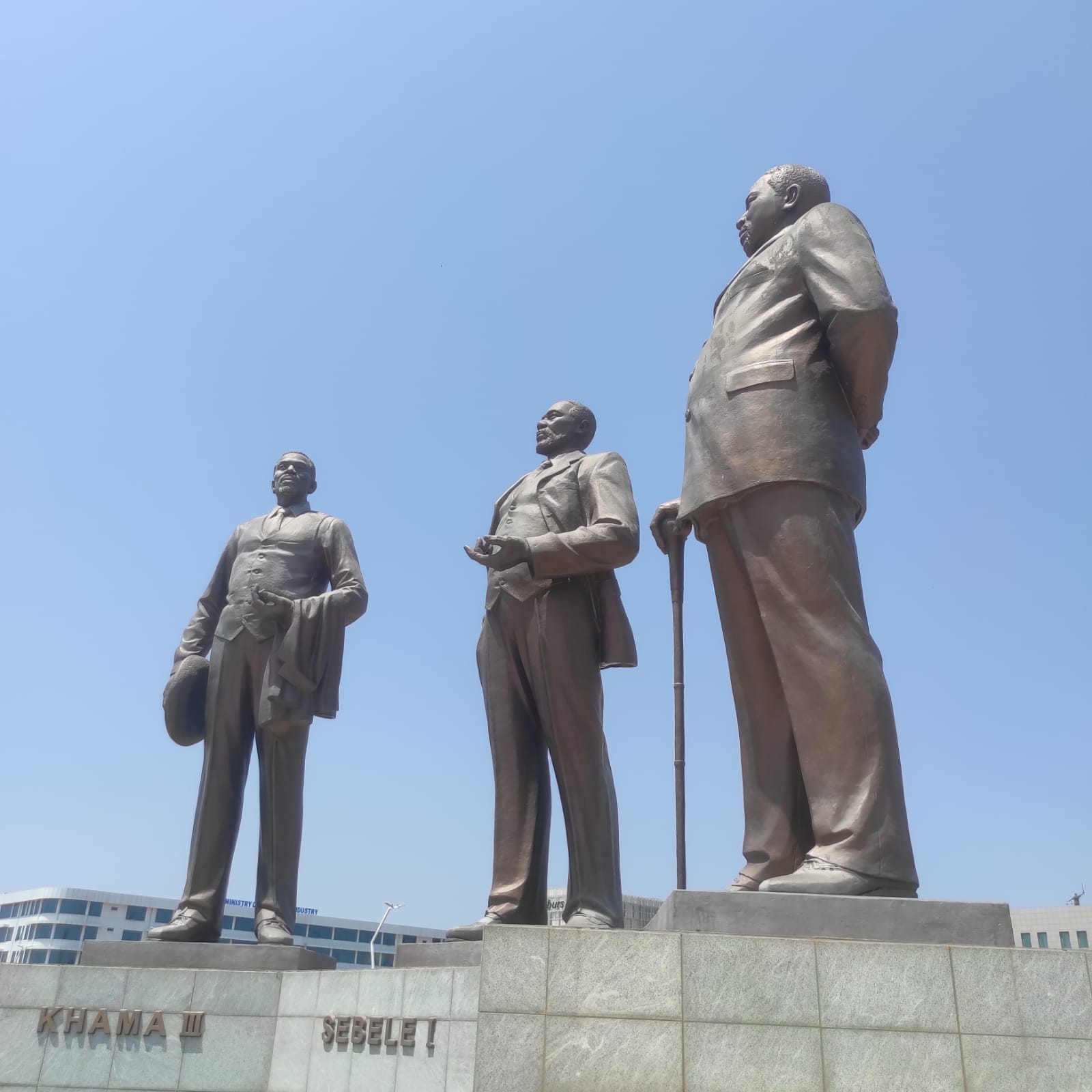 Gallery - Overlandbirds - Overlanding in a Land Rover Defender