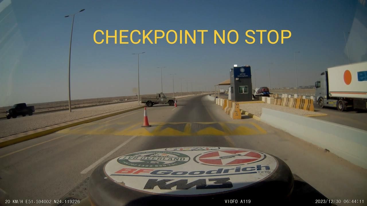 UAE to KSA - Al Ghuweifat to Al Batha Border Crossing - Overlandbirds ...