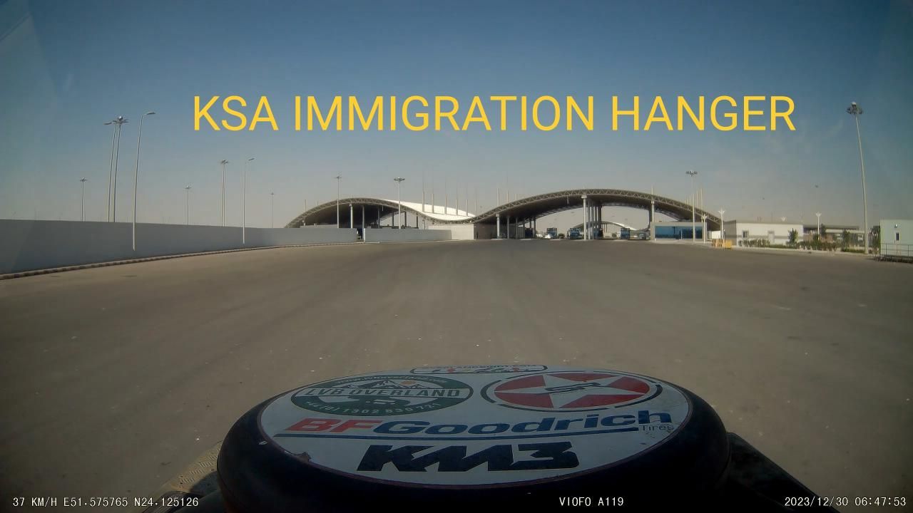 UAE to KSA - Al Ghuweifat to Al Batha Border Crossing - Overlandbirds ...