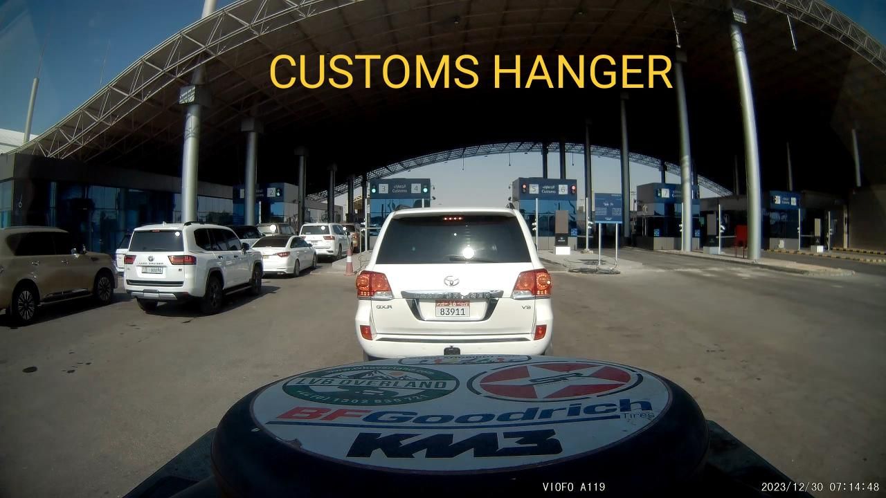 UAE to KSA - Al Ghuweifat to Al Batha Border Crossing - Overlandbirds ...