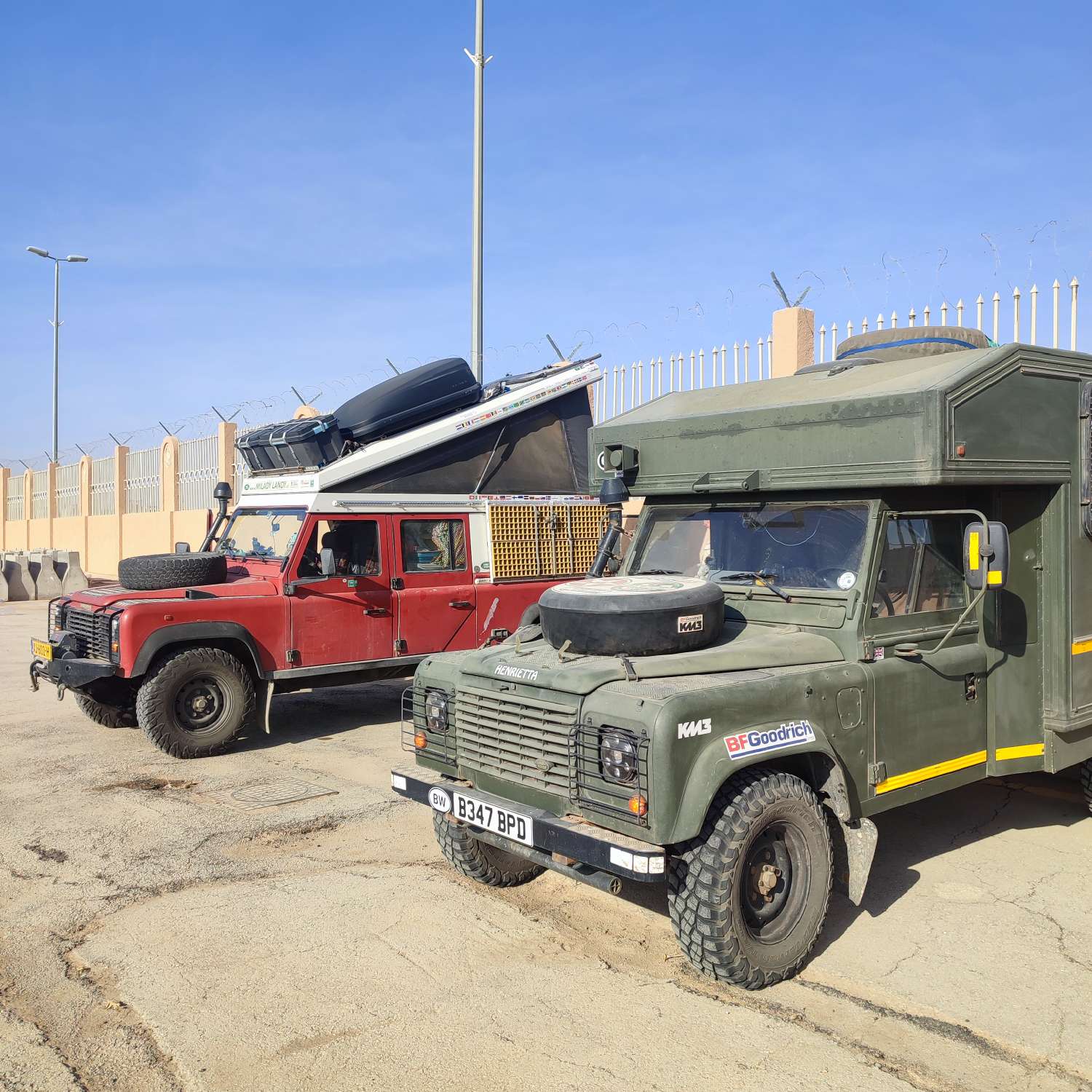 Blind Date... - Overlandbirds - Overlanding in a Land Rover Defender
