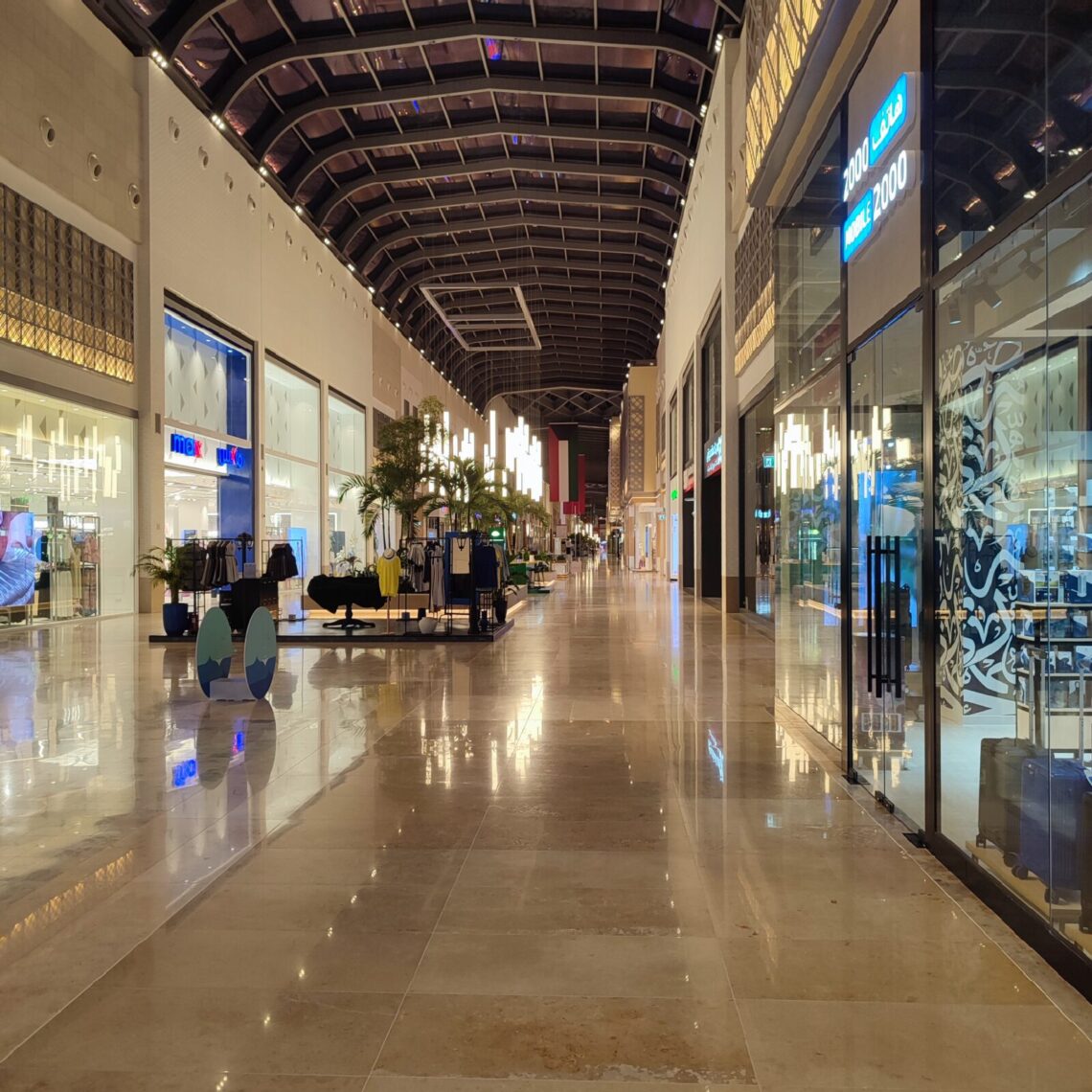 Ghost Ship.... - Overlandbirds - Overlanding in a Land Rover Defender